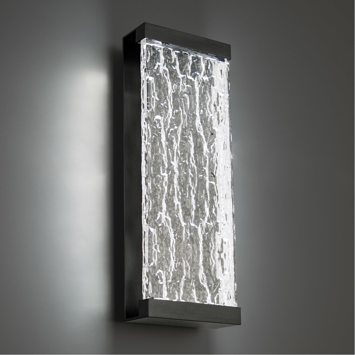 Fusion Outdoor Wall Light, dweLED